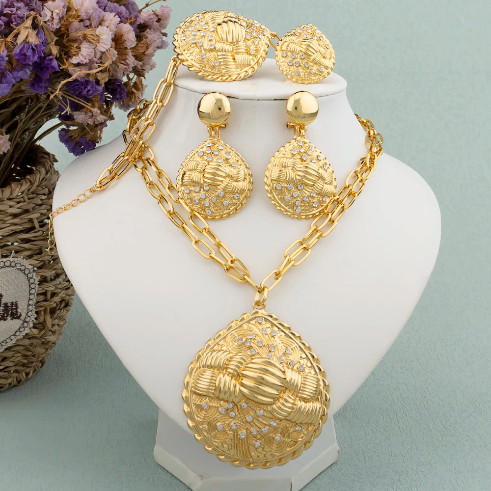 Yueming Jewelry - 18K Gold Earrings, Jewelry Set | Shop for the party ...